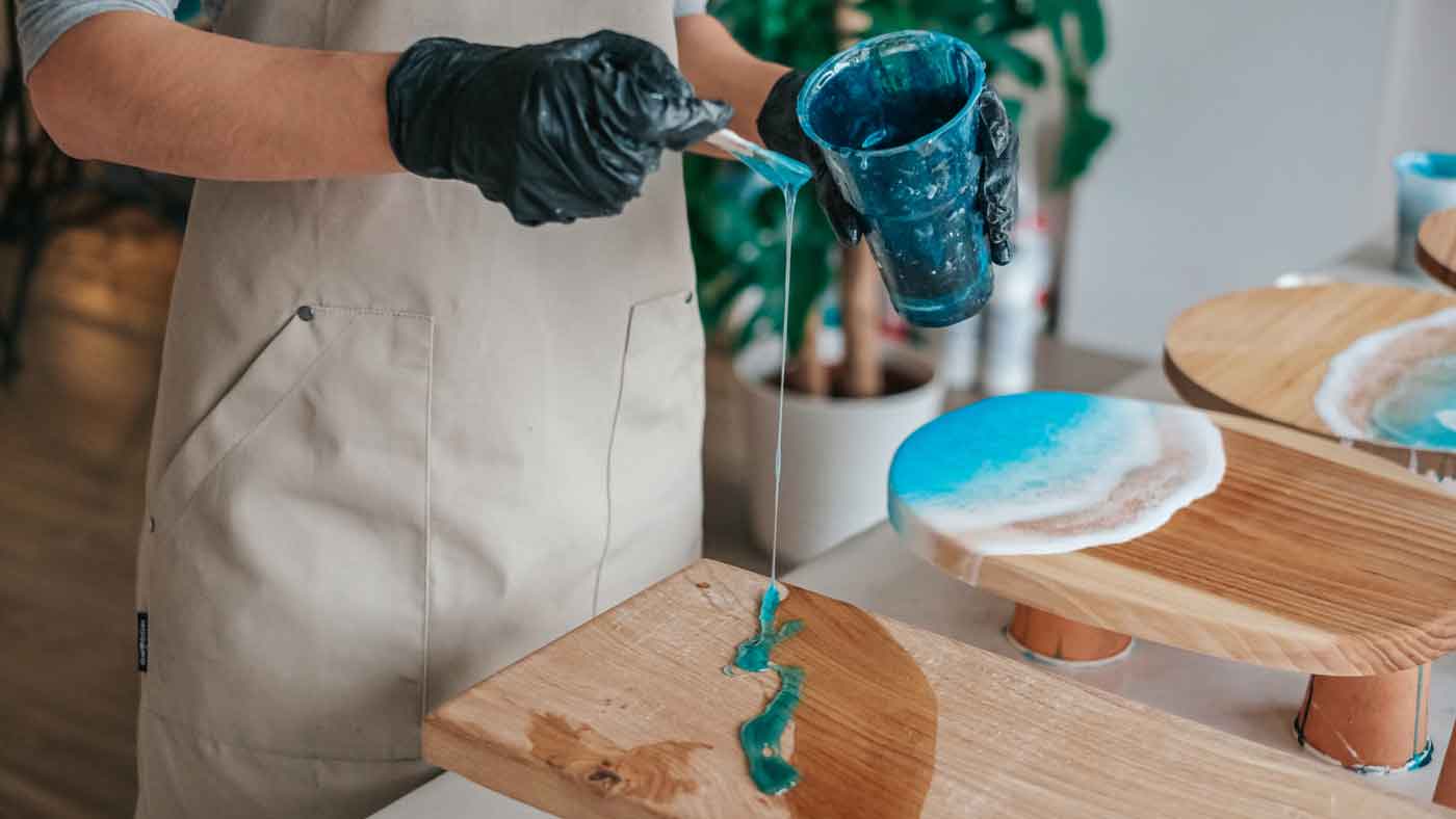 Resin Art Classes | Workshops with the best artists in the industry ...